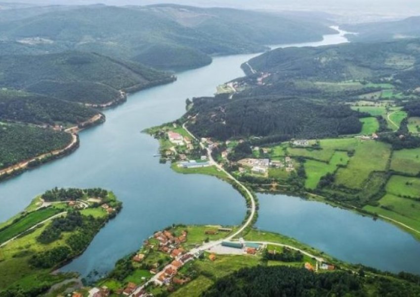 Liqenet Batllava e Badoci nën nivelet maksimale - Syri Kosova | Lajmi i ...