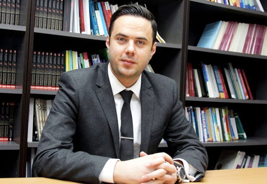 Lumir Abdixhiku: Mirupafshim në stacionin tjetër - Syri Kosova | Lajmi ...