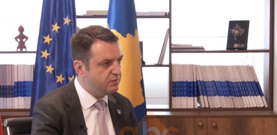 Kosova rrezikon t’i humbë 300 milionë euro në - Syri Kosova | Lajmi i ...