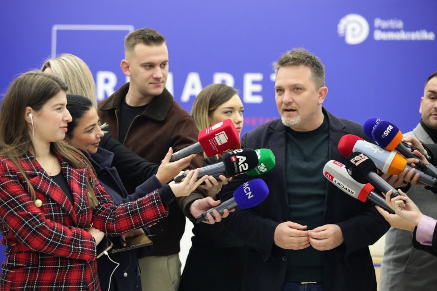 Julian Deda: Sot është ditë feste për PD-në d - Syri | Lajmi i fundit