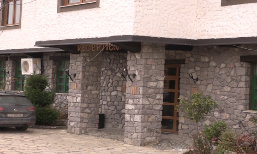 Granit Plava darkoi në të njëjtin restorant ku - Syri | Lajmi i fundit