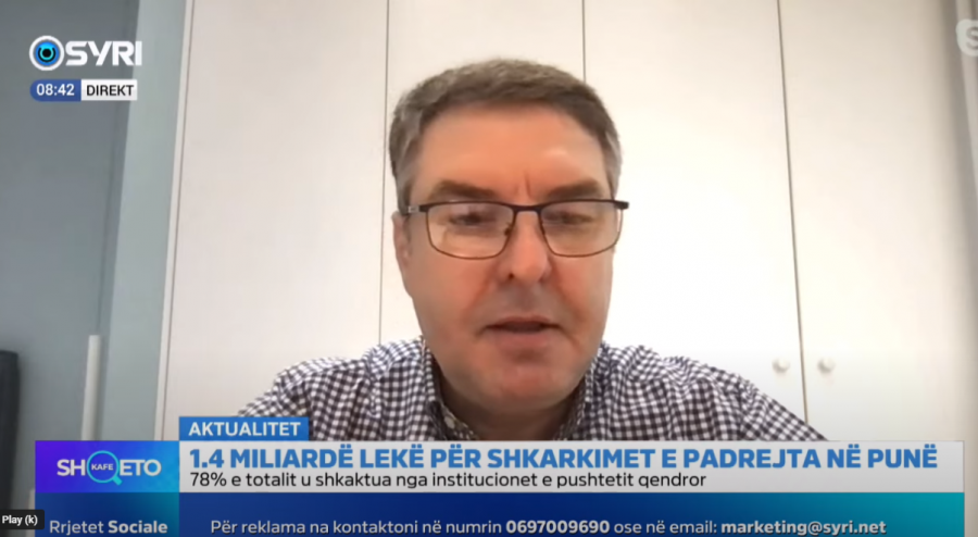 Sharkim i punonjësve për çështje politike/ Pas - Syri | Lajmi i fundit