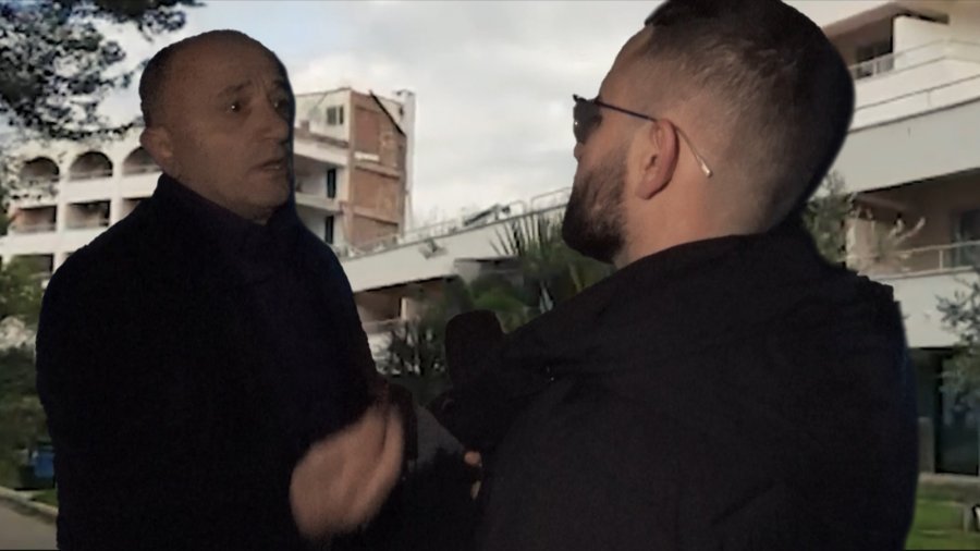 VIDEO/ Kur punëtori bën burg për drejtorin, abs - Syri | Lajmi i fundit