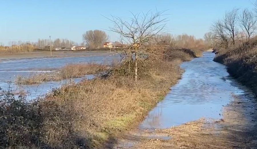 VIDEO/ Lumi Ishëm doli nga shtrati në fshatin Mu - Syri | Lajmi i fundit
