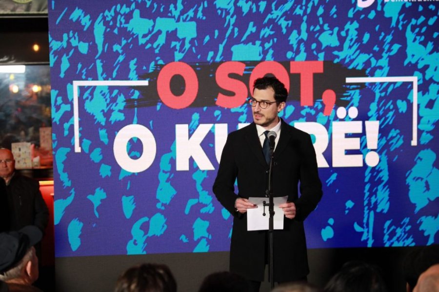 Andi Mustafaj: Të punojmë mbi tre shtylla, demok - Syri | Lajmi i fundit