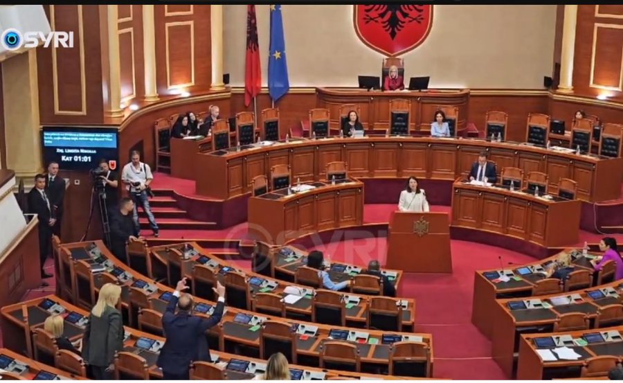 Grupi parlamentar i PD kërkesë për zhvillimin e - Syri | Lajmi i fundit