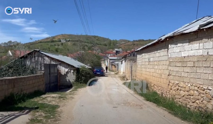 SYRI TV/ Fshati Blacë mbi minierën e qymyrit, ba - Syri | Lajmi i fundit