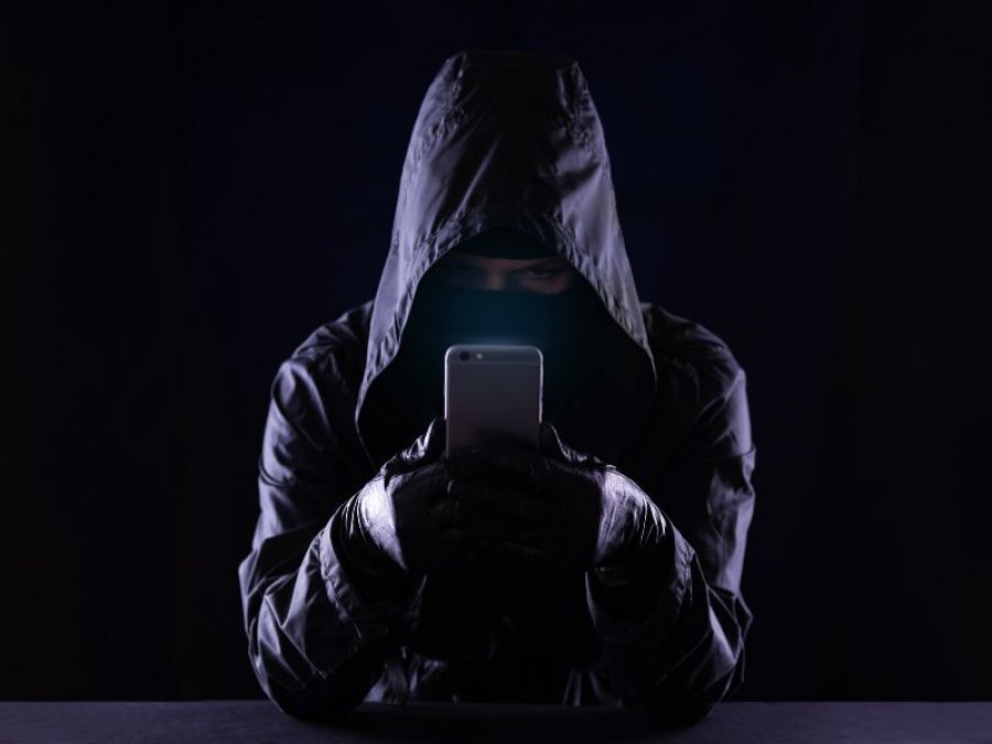 Ja shenjat që tregojnë se telefoni juaj mund të - Syri | Lajmi i fundit