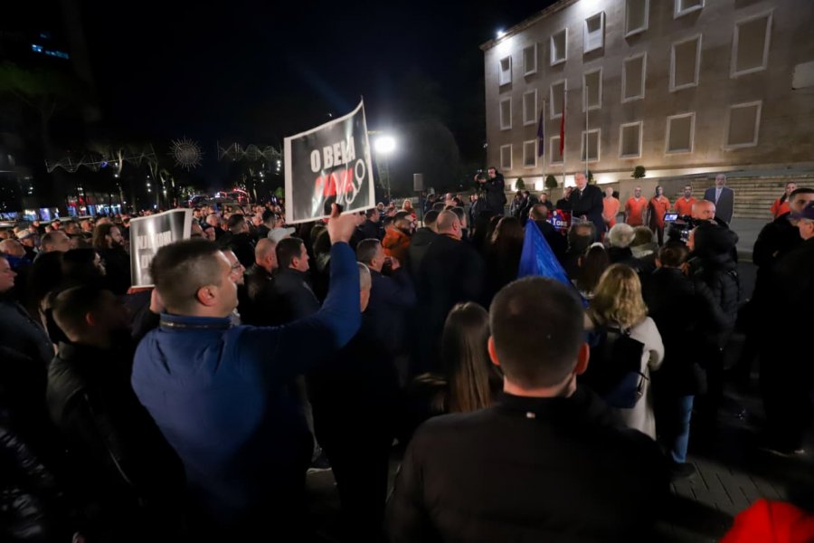 Berisha: Me Edi Ramën nuk shkojmë më kurrë në - Syri | Lajmi i fundit
