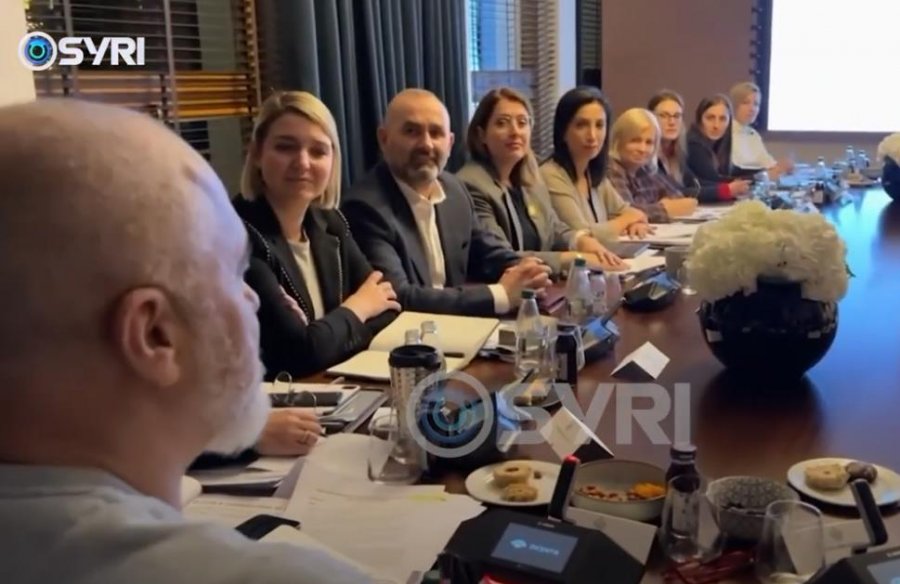 SYRI TV/ Skandali - Qeveria Rama shpall vakancën, - Syri | Lajmi i fundit