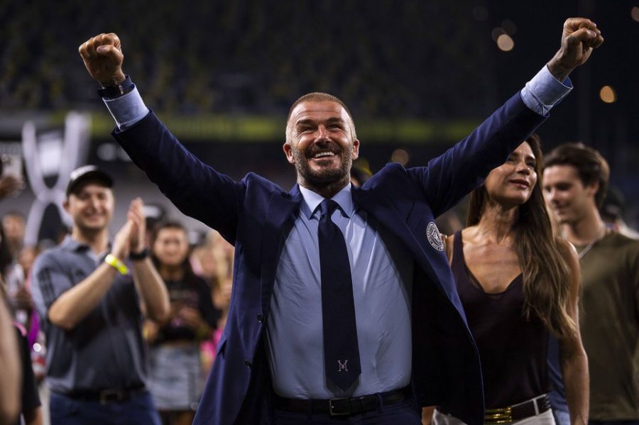David Beckham, i ashpër me dy lojtarë të Man. U - Syri | Lajmi i fundit