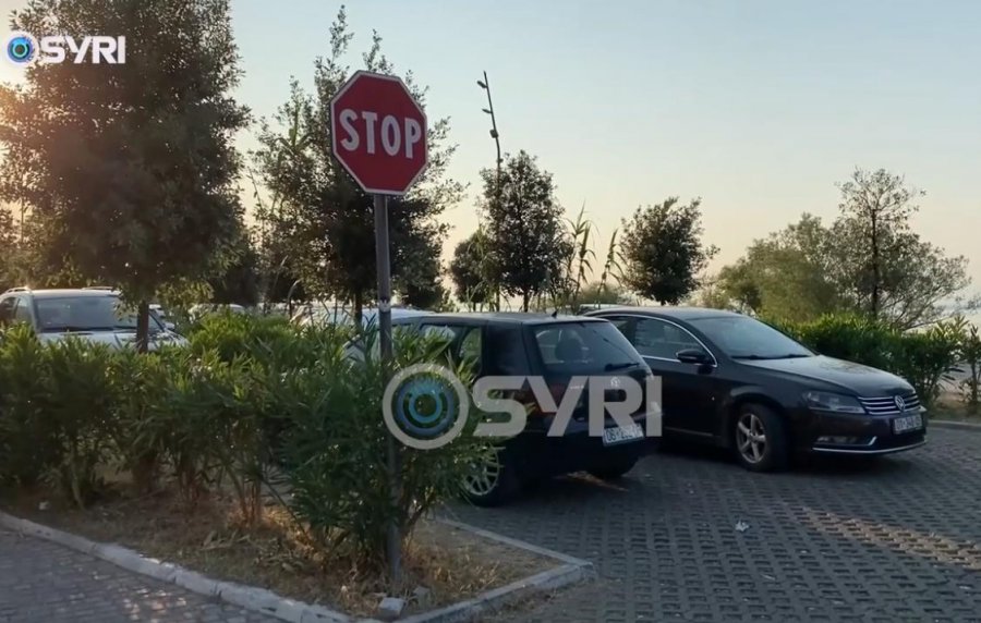 SYRI TV/ Bashkia Shkodër bën parkingjet me pages - Syri | Lajmi i fundit