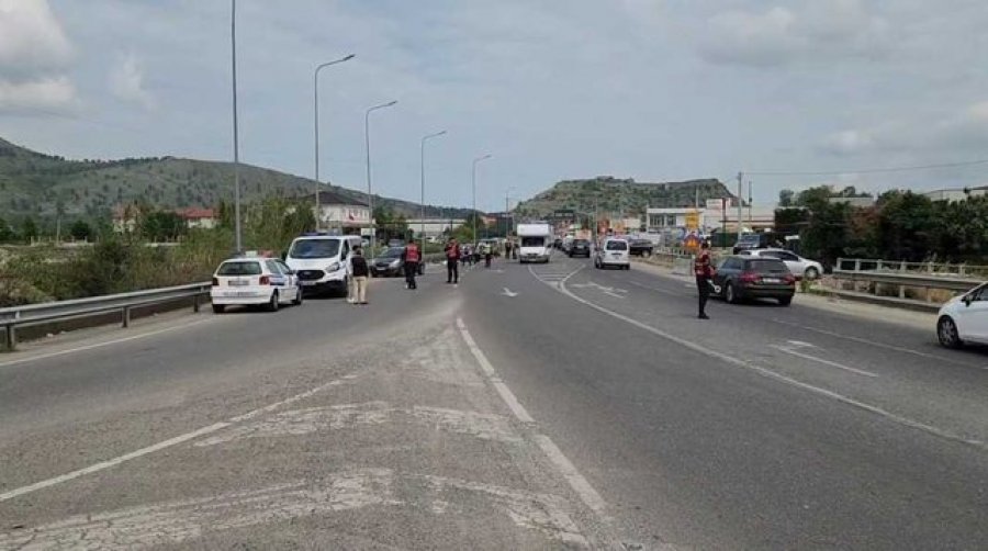 EMRAT/ Aksidenti në aksin Shkodër-Velipojë, sho - Syri | Lajmi i fundit